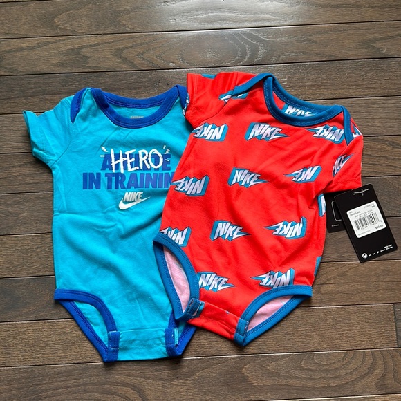 Nike | One Pieces | Nike Onesie Set 2 Out Of 3 Pc Set Snap Button Nwt ...